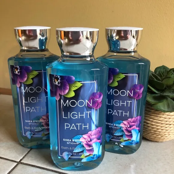 Bath and Body Works Moonlight Path Shower Gel - 226g (1PC) | Lazada PH