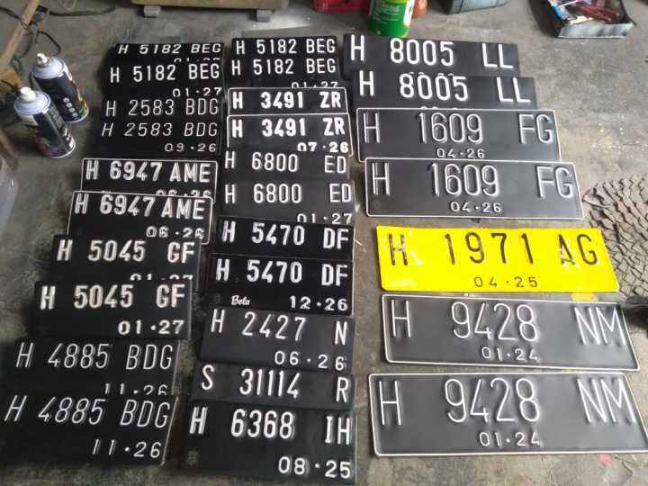 PLAT NOMER MOTOR DASAR HITAM/PLAT NOMER STANDAR | Lazada Indonesia