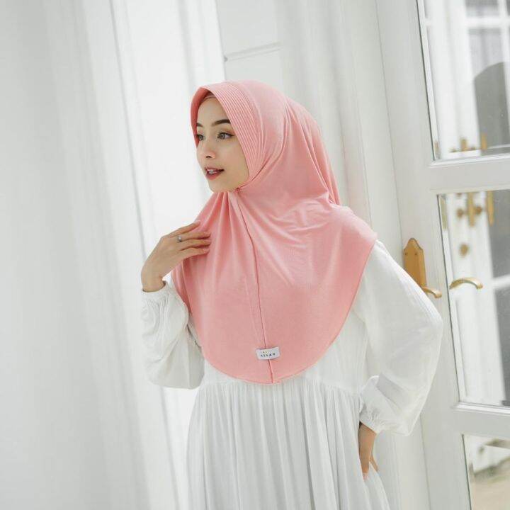 Bergo Dzavina// Hijab Bergo Hamidah Instan Non Pet Bahan Jersey WARNA NUDE SIZE L BY KHAS KENAN ...