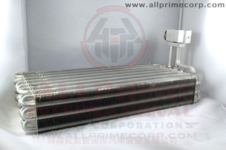 SINOTRUK HOWO Evaporator Assembly 370 AZ1642820010 | Lazada PH