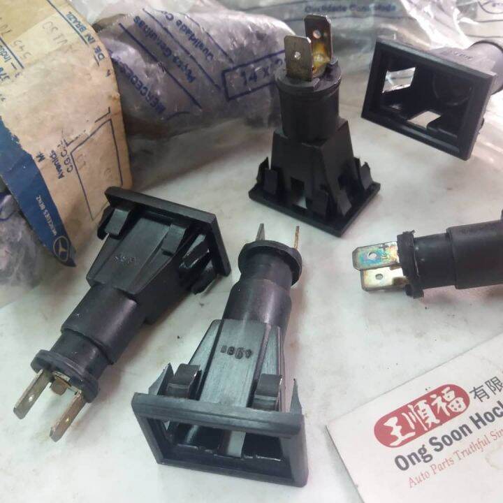 1-20 pcs Original Mercedes Socket Bulb 2 pin lorry Scania Antigo 345 ...
