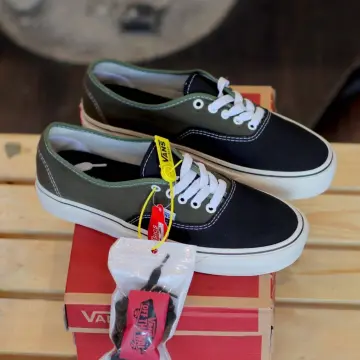 Sepatu Vans Authentic Hitam