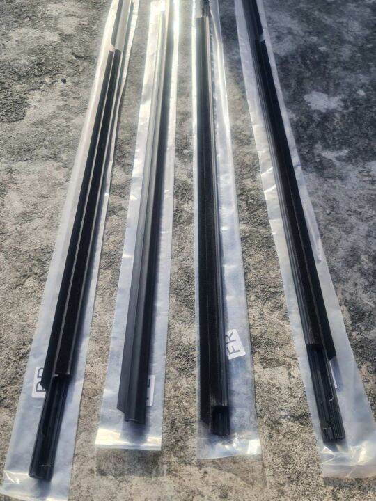 Innova 2006 2007 2008 2009 2010 2011 2012 2013 2014 2015 Weatherstrip ...