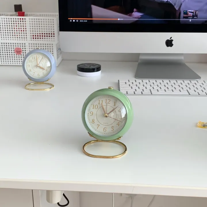 Bread and cat good weather ins cream alarm clock desk clock bedroom ...