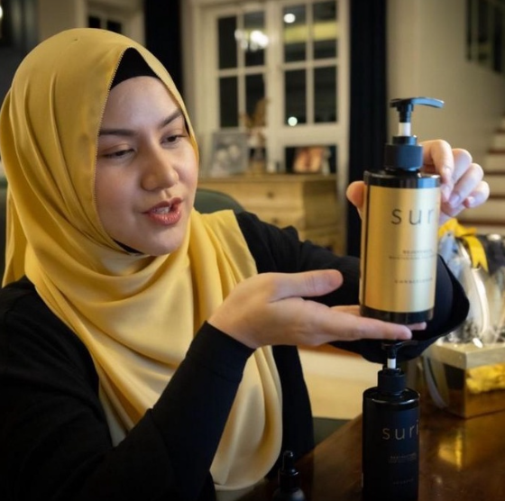 Suri Hair Care Hair Fall Treatment Dandruff Set by Lisa Surihani ...