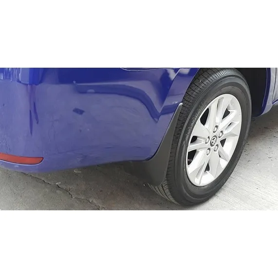 car fender flare universal car fender flares Toyota Innova Mudguard ...