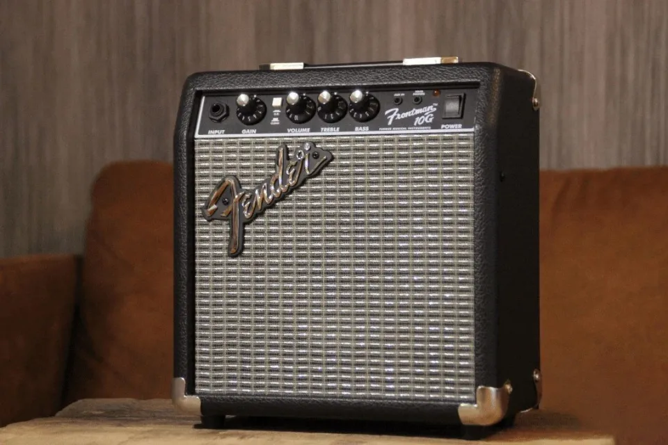 Squier Frontman 10G Guitar Amplifier 10-Watts