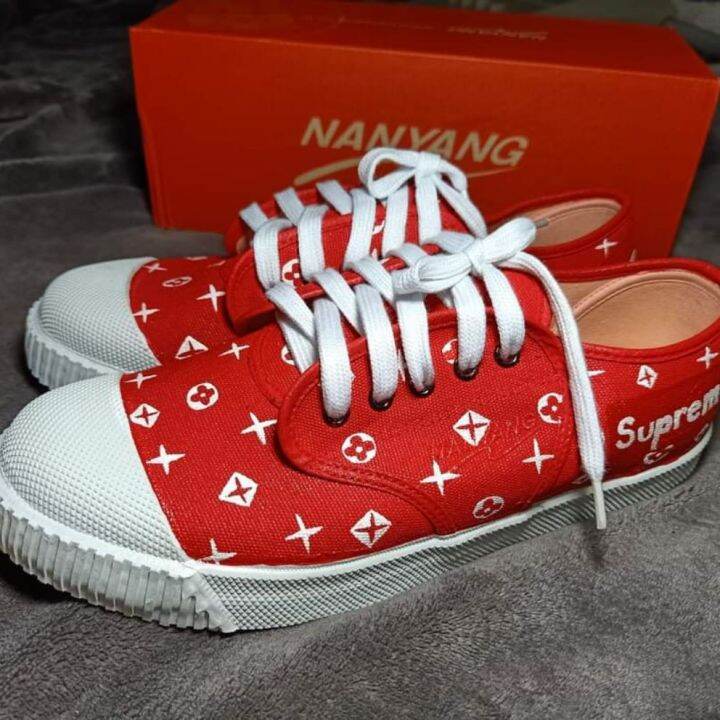 Sepatu takraw nanyang merah desain angkasa | Lazada Indonesia