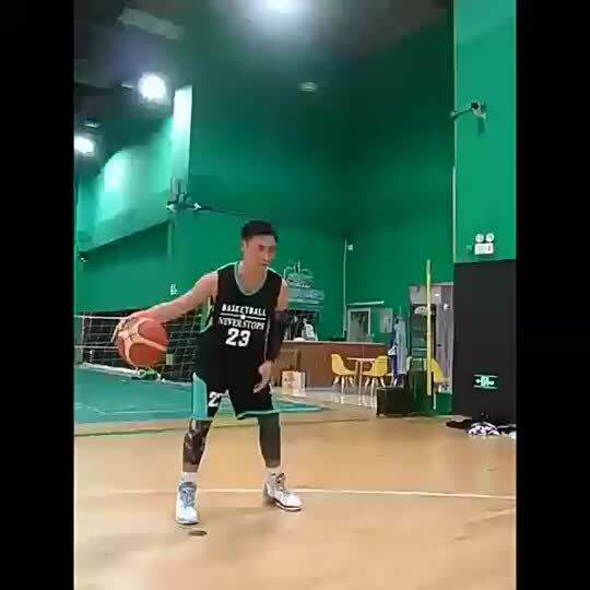 njhgj ชุดบอลชายชุดบาสเก็ตบอลชายชุดสูทหญิง เสื้อบาสเก็ตบอลชายเสื้อยืดเท ...