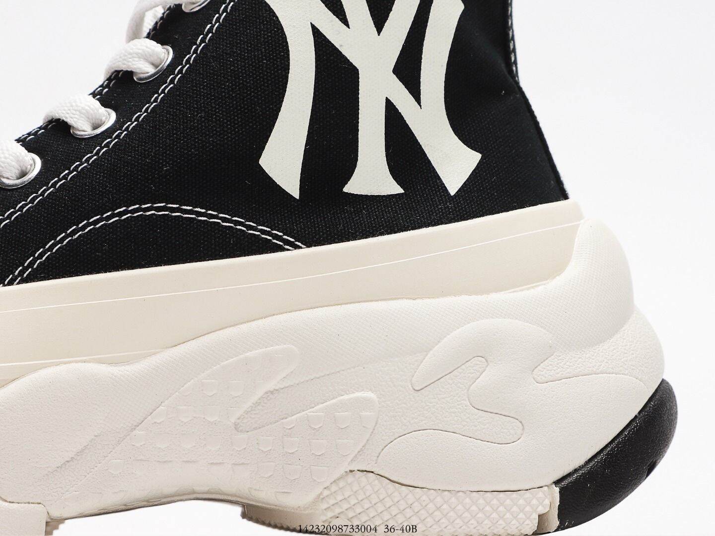 รองเท้าMLB CHUNKY HIGH NEW YORK YANKEES UNISEX SNEAKER BLACK SIZE.36-44 ...