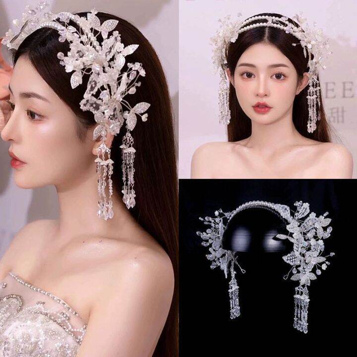 Headpiece wedding mutiara dengan motif bunga dan daun di hiasi jurai ...