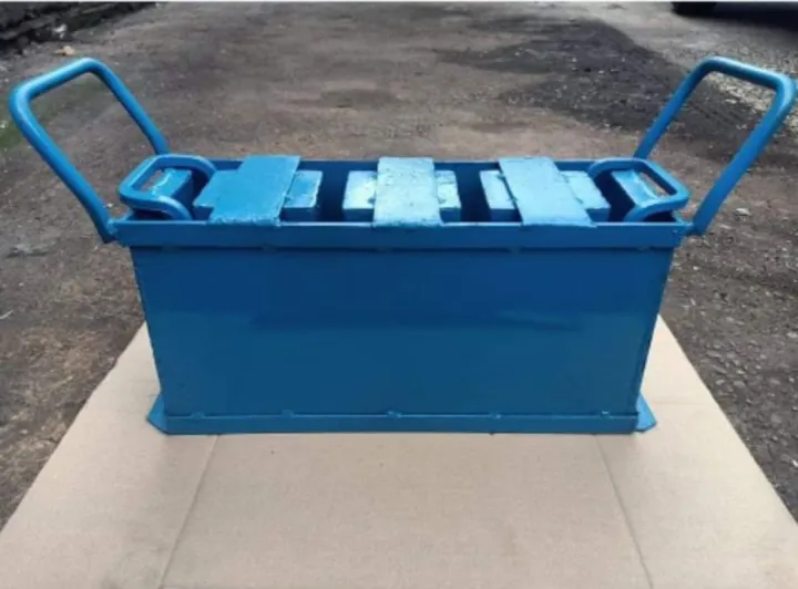 Manual Hollowblocks Molder {heavy duty] size 5"W/FREE RODELA OR CEMENT ...