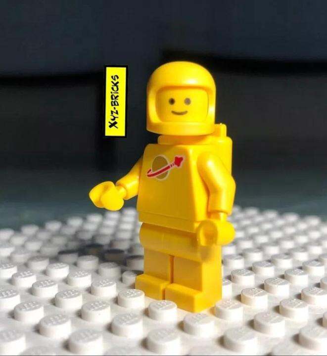 LEGO Yellow Space Minifigures - Kenny | Lazada Indonesia