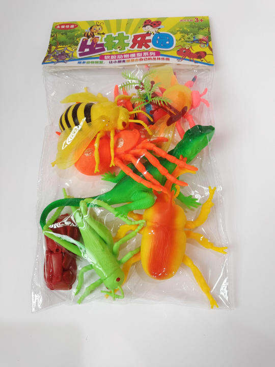 Plastic Insect Rubber Insect Toy Bag Simulation Animal Dinosaur Toy ...