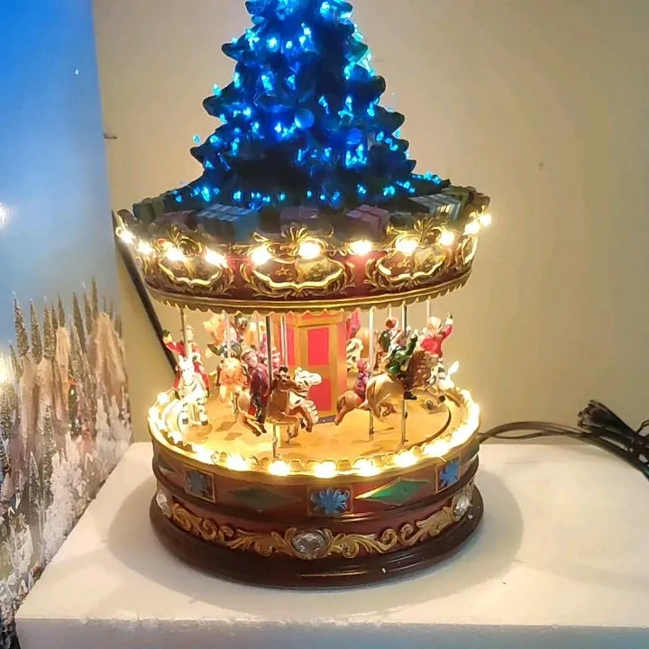 Magical Carousel with mini christmas tree top | Lazada PH