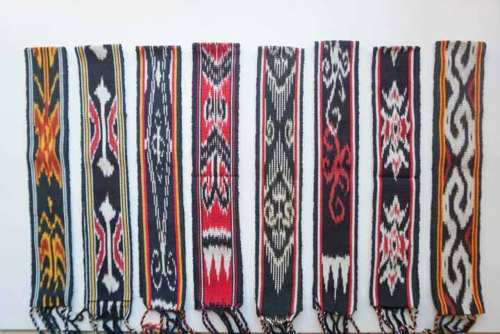 Ikat Kepala Dayak Kalimantan Murah Motif Lengkap - Syal Tenun etnik ...