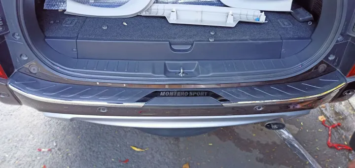 Rear Stepsill for Mitsubishi Montero 2016 to 2019 | Lazada PH