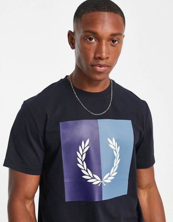 [Fred perry ของแท้ พร้อมส่งในไทย] Fred perry laurel wreath box print t ...