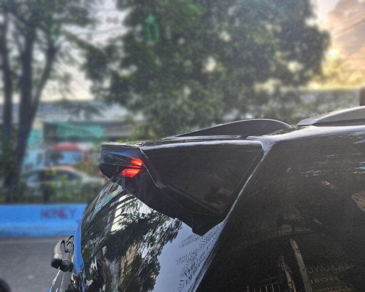 Mitsubihsi Montero 2016 to 2020 Pyrenees Black Paint Rear Spoiler ...