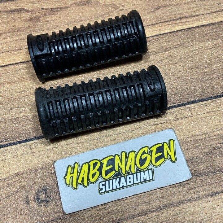 karet rubber foot bar step footstep postep depan c50 C70 C700 C800 ...