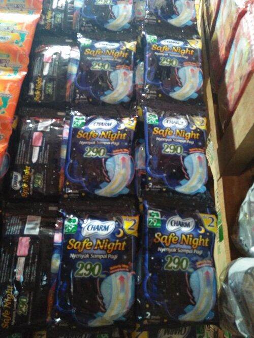 Charm Pembalut Safe Night 29cm Wing Renceng isi 10pcs 1 sachet isi 2 ...