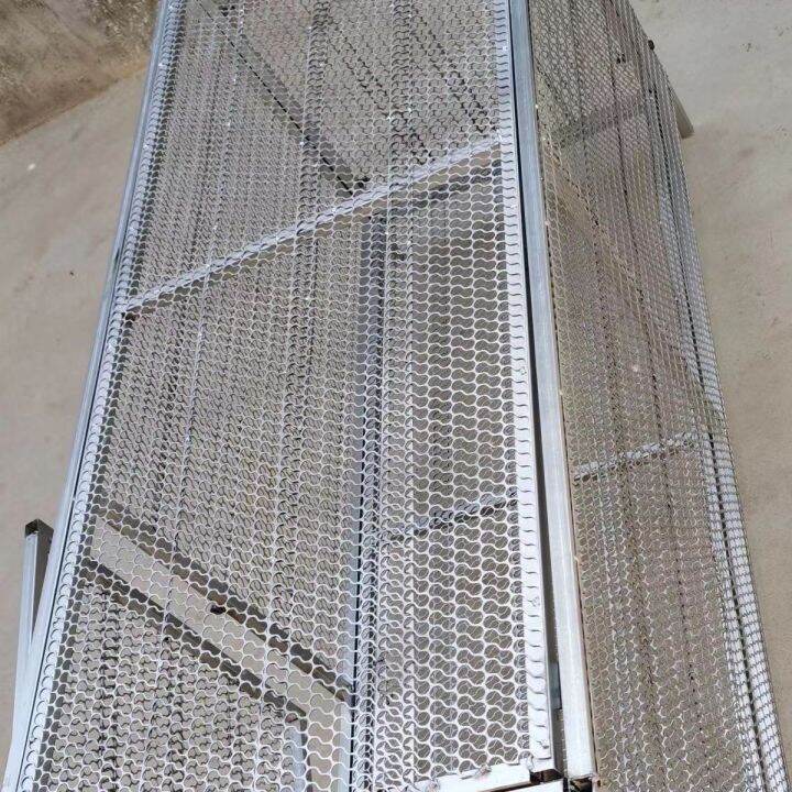 Extra-dense spacing outdoor breeding cage anti-mouse and anti-weasel ...