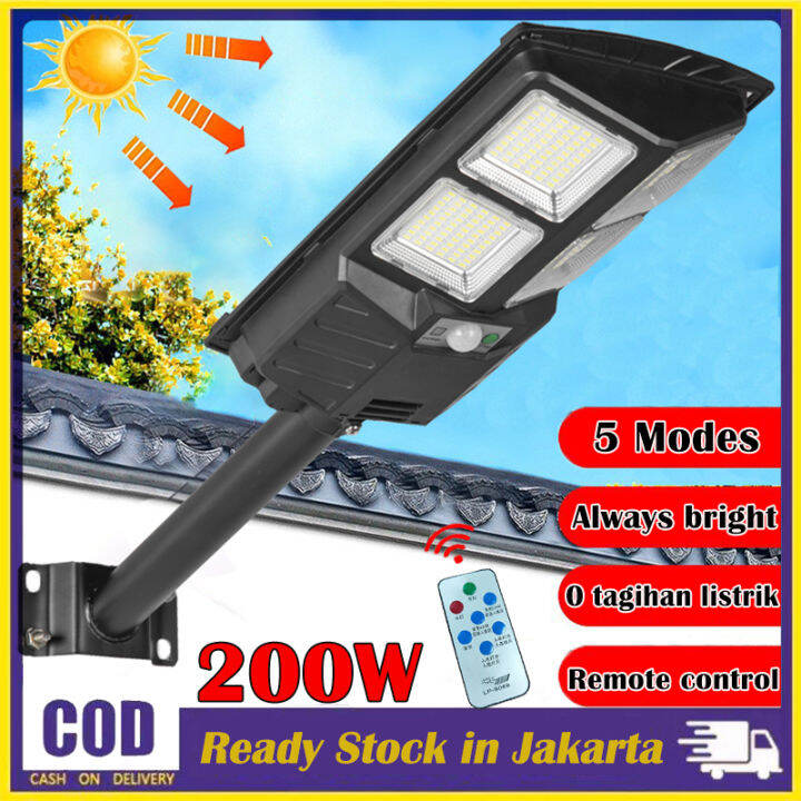 200W 5 modes motion sensor lampu taman tenaga surya otomatis outdoor IP67 tahan air lampu jalan ...