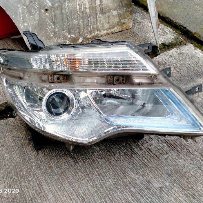 Headlamp Lampu Depan Nissan Serena C26 C 26 Kanan 2012 2013 2014 2015 2016 2017 2018 Second ...