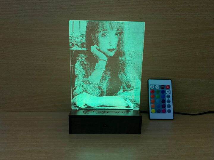 Đèn led mica khắc hình chân dung | Lazada.vn