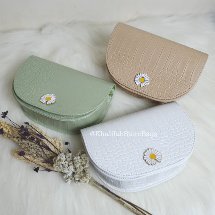 Tas Selempang Wanita Simpel Ukuran Mini Pas Untuk HP dan Dompet By ...