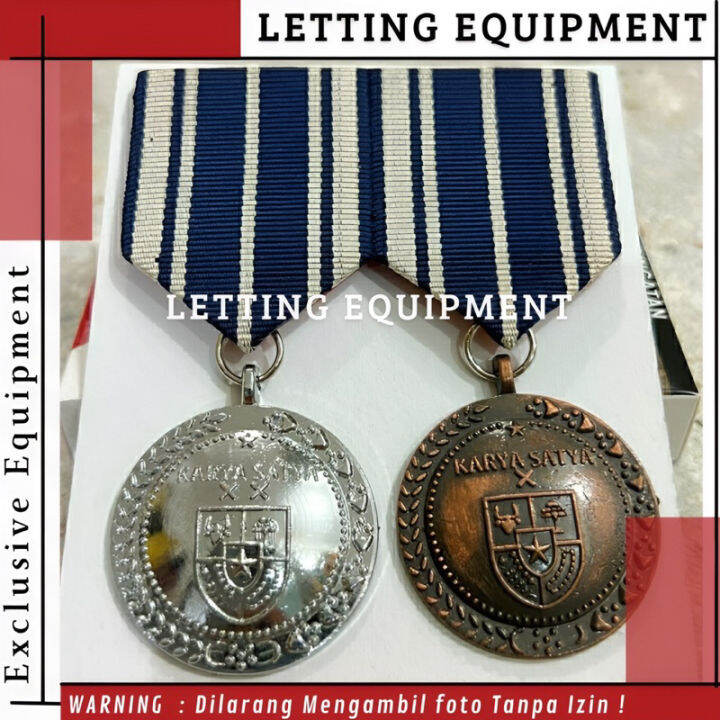 Satya lencana Tanda Jasa PDU PNS Pengabdian 10 20 tahun Karya Satya ...