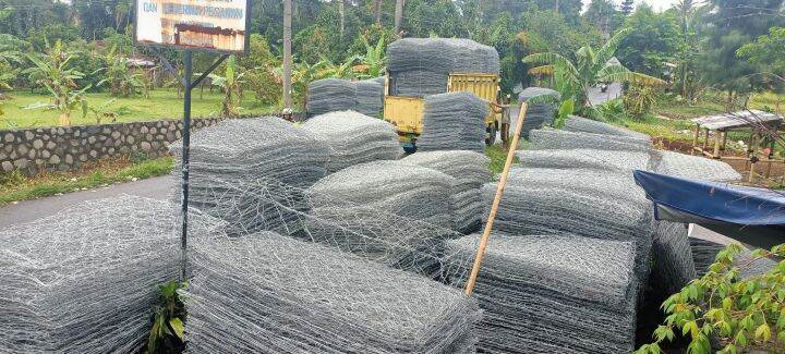 Bronjong Kawat ukuran 2 x 1 x 0.5m Kawat Anyam 3 mm | Lazada Indonesia