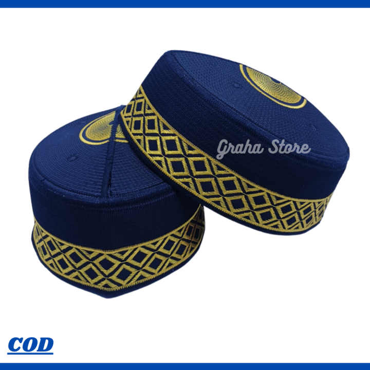 Peci Hitam Dafak Bugis Kombinasi Gold Kopiah Bulat Hitam Ukir Emas ...