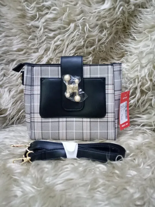 #0107 HOW.R.U SLING BAG | Lazada PH