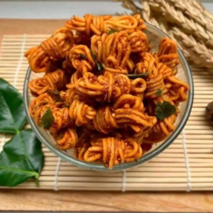 Mi gulung super pedas 1kg Camilan Food | Lazada Indonesia