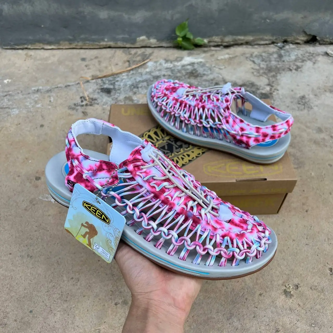 วางขายแล้ว Keen 2 สีใหม่ ซากุระ & ชาไทย สวยจัดจนต้องต่อแถว! เริ่มอันแรก ...