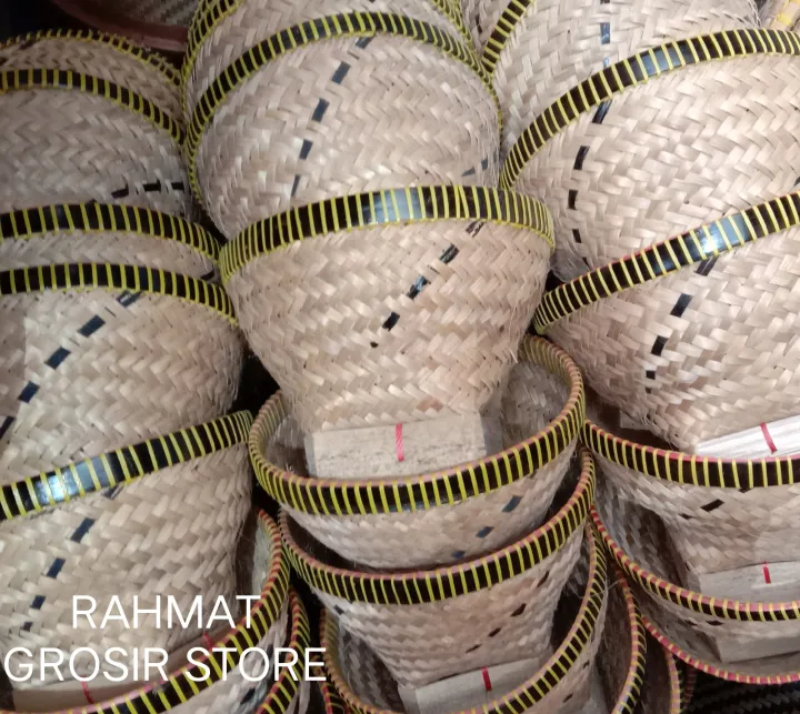 Bakul nasi dari anyaman bambu ,bakul sederhana tradisional,bakul tinggi ...