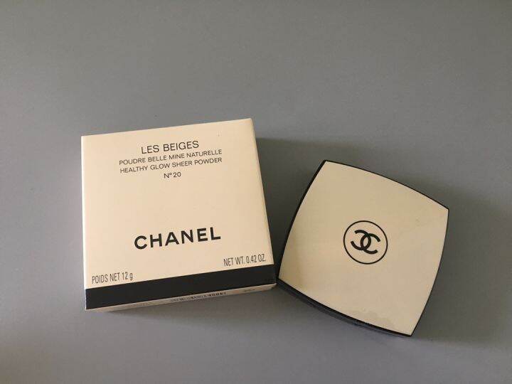 Chanel powder powder is thin, delicate, light, translucent and does not ...