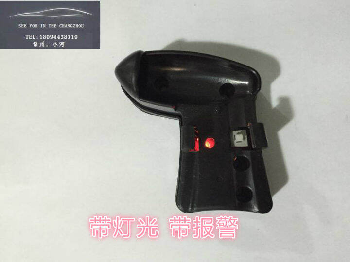 Yutong bus anti-theft alarm safety hammer life-saving escape hammer bus ...