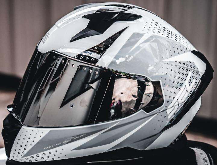 SEC hero noisy dual visor full face helmet with FREE EXTRA CLEAR LENS ...