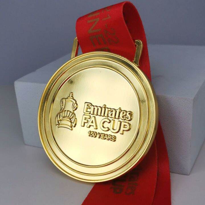 แก้วน้ํา ลาย Liverpool Football Medal Football Cup League Cup FA EFL ...