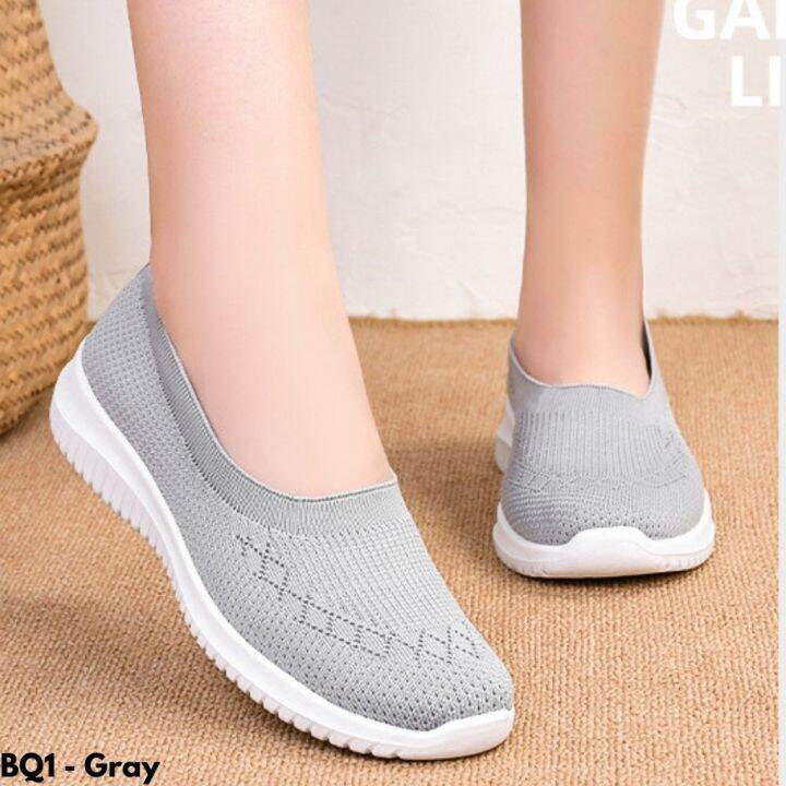 SEPATU SLIP ON WANITA KEREN CANTIK EMPUK SUPER NYAMAN IMPORT RIL NO FEK ...