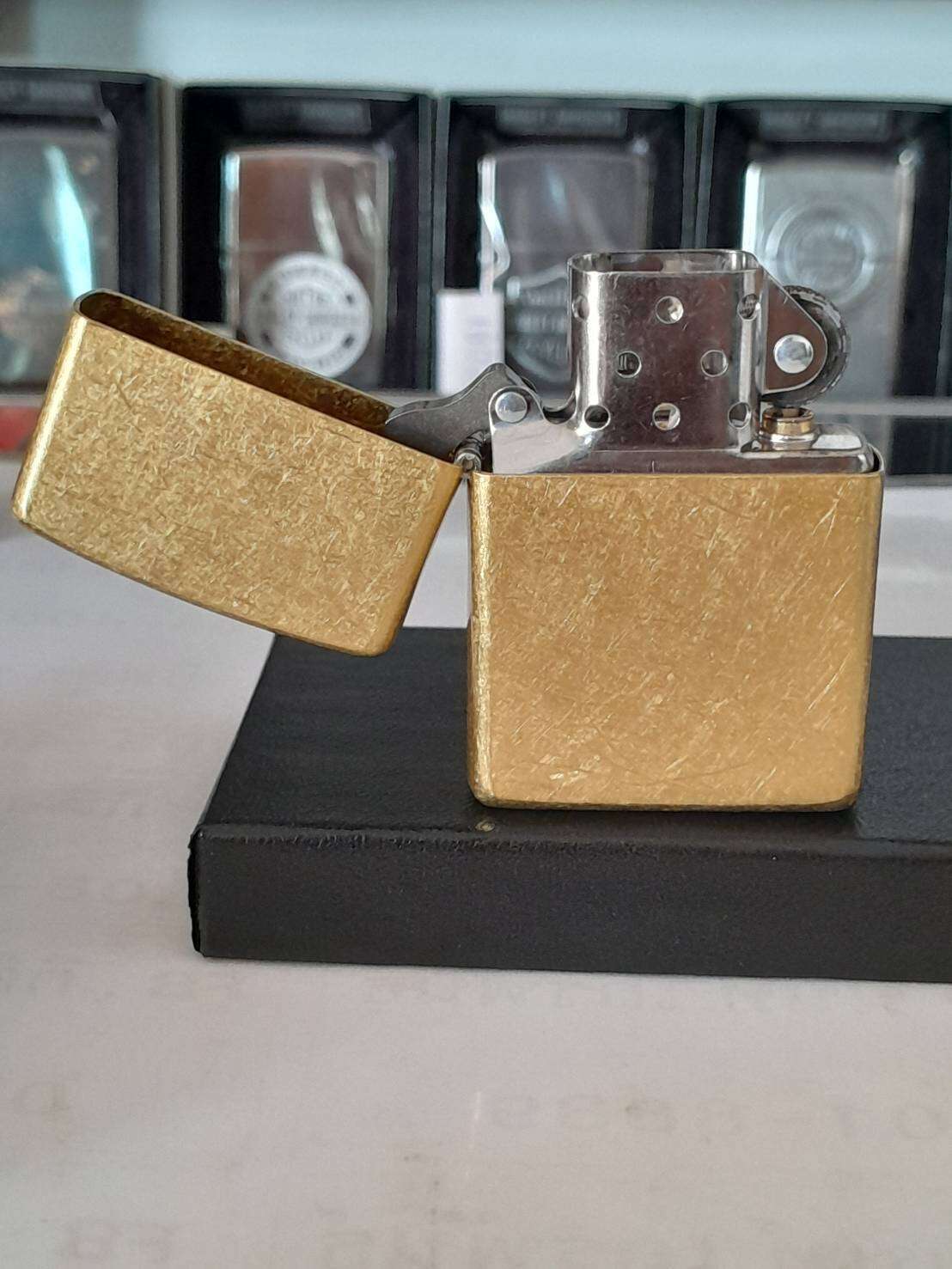 ZIPPO 48267 REGULAR STREET BRASS สีทองลายเรียบรุ่นใหม่ ราคาถูกสุด ของ ...