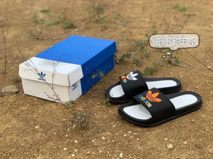 [ Share4U ]มาใหม่ ขายดี รองเท้าแตะADIADS SZ.36-45 *มี 2 สี* รองเท้าแตะ ...