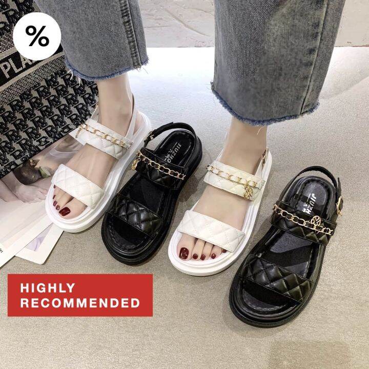 %Selected (งานหนังPU)รองเท้ารัดส้น CHANUM 2 สีคลาสสิค ขาว ดำ อะไหล่ทอง ...