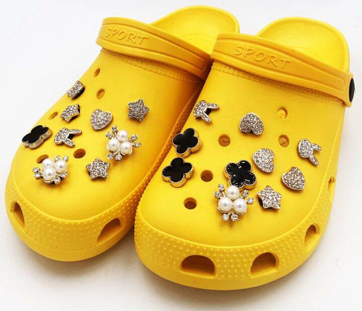 Fashion Plastic shoes accessories buckle Charms Bae Clogs Pins for ...