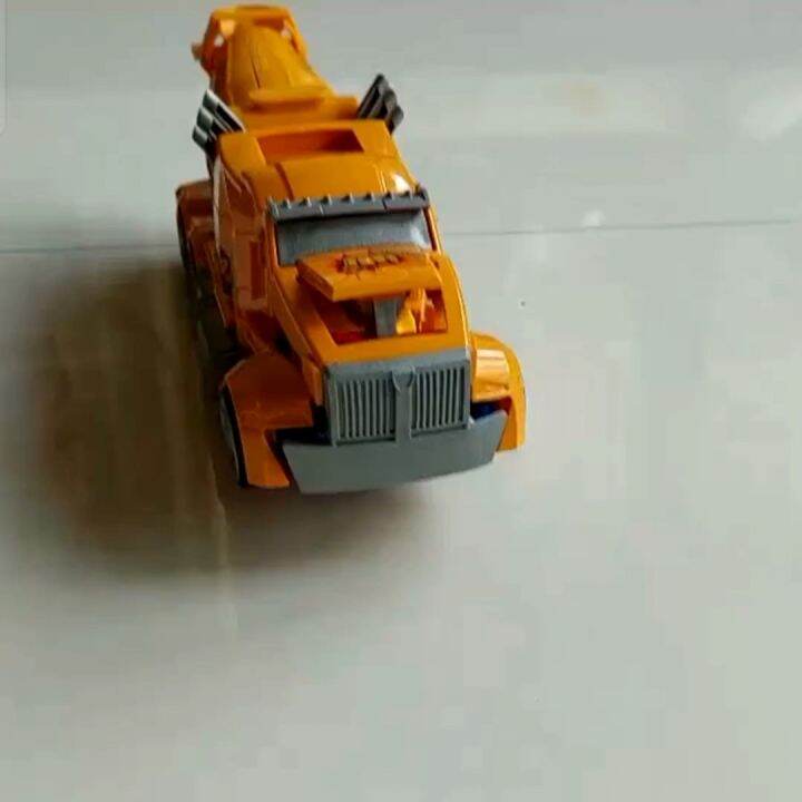 MAINAN MOBIL TRUK BERUBAH JADI ROBOT SUPER CAR DEFORMATION MOBIL ...