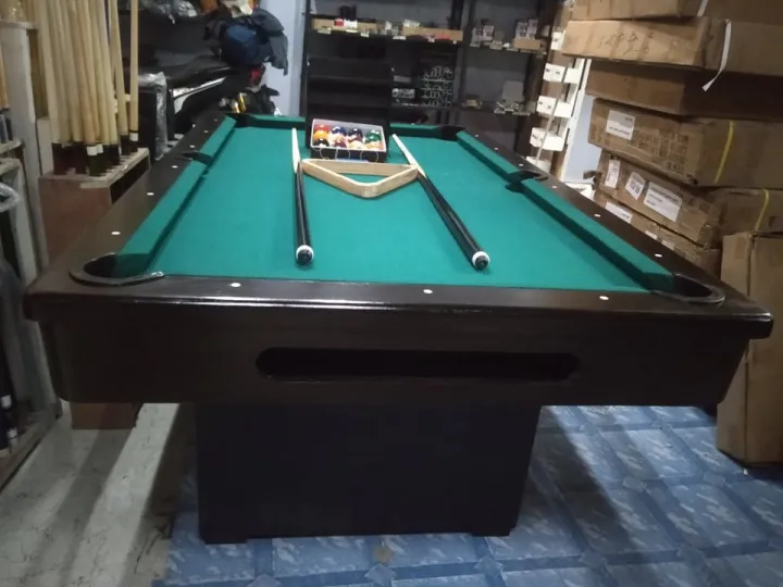 42x74 Junior Size Billiard table with complete accessories / Lamesa ng ...