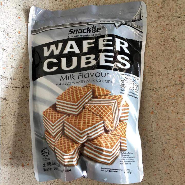 [2 ห่อ] สแนคกี้ เวเฟอร์แท่งไส้ครีมรสนม wafer cubes milk flavour Hayatie ...