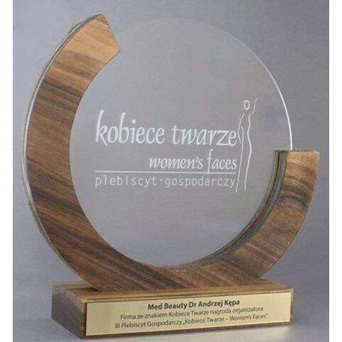 PLAKAT KAYU PIAGAM KAYU PLAKAT AKRILIK VANDEL KAYU PIALA KAYU SOUVENIR ...